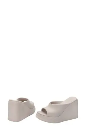 Melissa Platform Wedge Sandal - Beige