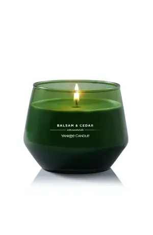 YANKEE CANDLE Balsam & Cedar Studio Candle With Essential Oils