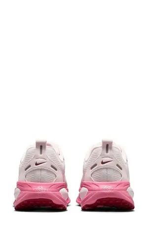 Nike Vomero 18 Running Shoe - White/pearl Pink/red/peony