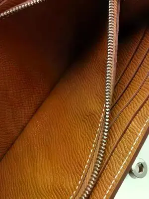 Hermès 2017 Leather Bi-fold Wallet
