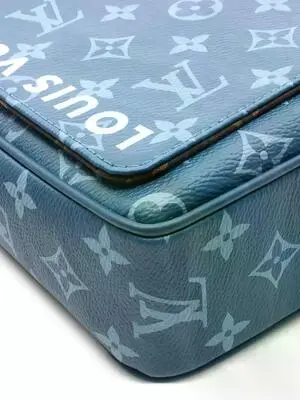 LOUIS VUITTON 2021 Pm District Nv3 Monogram