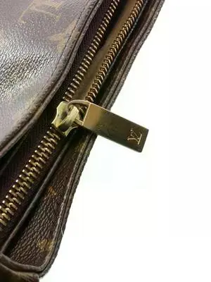 LOUIS VUITTON 2002 Mm Looping Monogram Shoulder Bag
