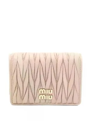 Miu Miu 2020s Small Bifold Matelassé-pattern Wallet - Pink
