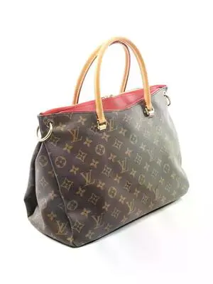 LOUIS VUITTON 2016 Pallas Handbag
