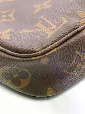 LOUIS VUITTON 2000 Pochette Accessoires Monogram Shoulder Bag