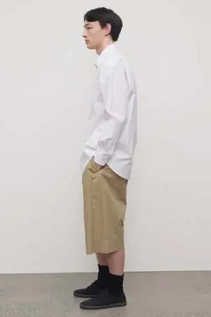 THE ROW Satya Short - Khaki