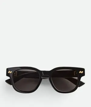 BOTTEGA  VENETA Intrecciato Panthos Sunglasses - Black/gray