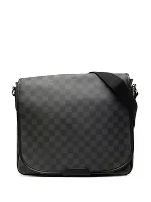 LOUIS VUITTON 2010 Damier Graphite Daniel Mm Crossbody Bag