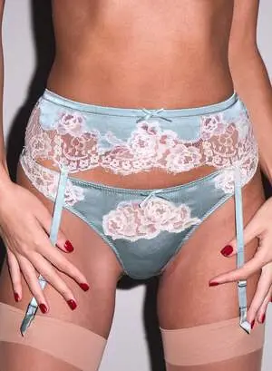 FLEUR DU MAL Juliet Lace Thong - Frosted Mint