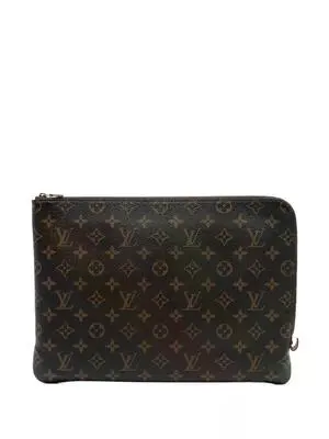 LOUIS VUITTON 2018 Monogram Etui Voyage Mm Clutch - Brown