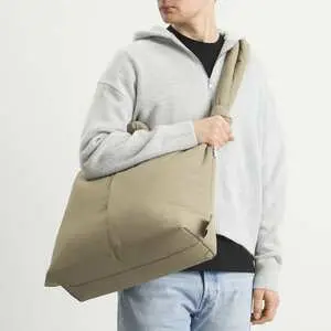 ÖLEND Olend Ona Soft Crossbody Bag