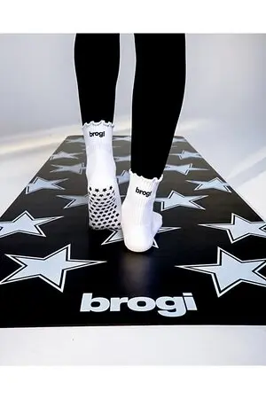 BROGI YOGA Star Grip Crew Socks
