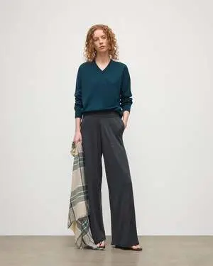 Johnstons Of Elgin Casual Pants For Women