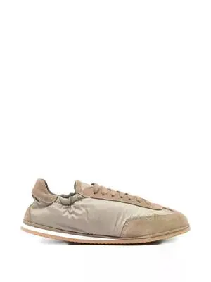 Elia Maurizi Casual