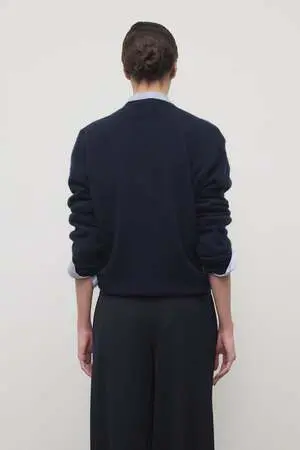 THE ROW Numi V-neck Cashmere Sweater