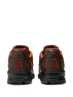 NEW BALANCE 740 Sneakers - Brown
