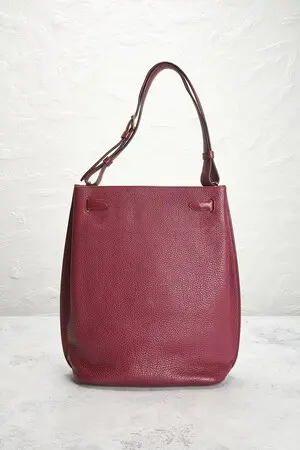 Hermès Togo So Kelly 26 Shoulder Bag - Rubis