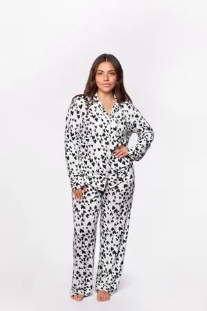 CRICKLE DAISY Puppy Love Long Pajama Set