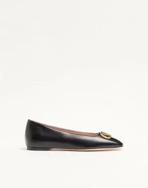 Valentino Garavani Vlogo Signature Ballerina - Black