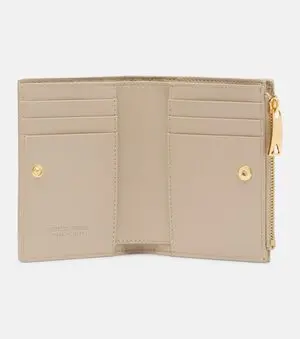 Bottega Veneta Intrecciato Small Leather Wallet - Beige
