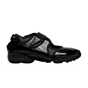 Nike Rift