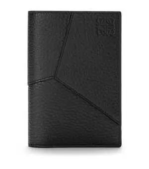 Loewe Grained Leather Puzzle Edge Passport Cover - Black