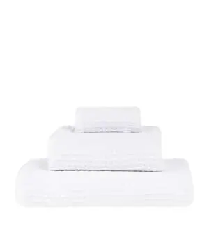 UCHINO Air Waffle Bath Towel - White