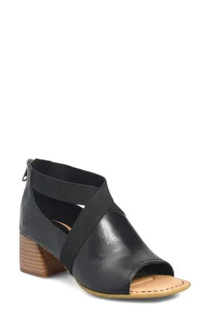 BØRN Searing Stacked Heel Sandal - Black Leather