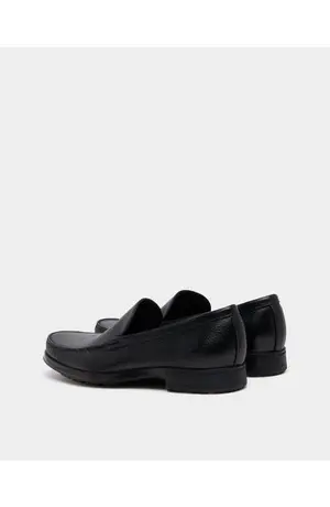 Bally Grained Leather Loafer