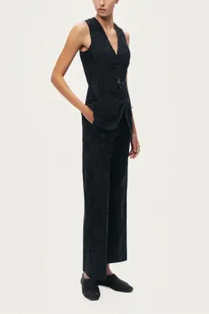 NOCTURNE Textured Tailored Vest
