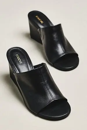 Maeve Open-toe Wedges Black