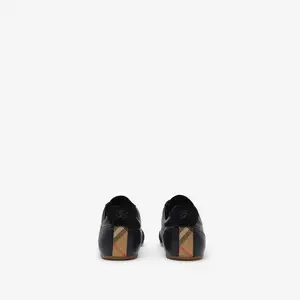 Burberry Leather Knight Runner Sneakers - Black