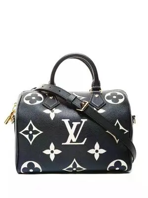 LOUIS VUITTON 2021 Monogram Leather Tote Bag - Black