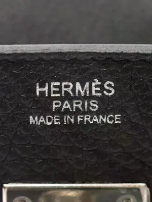 Hermès 2016 Togo Birkin 30 Handbag - Black