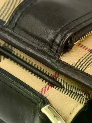 Burberry 1990s House Check-pattern Leather Shoulder Bag