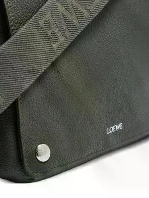 Loewe Medium Pebble Logo-strap Messenger Bag