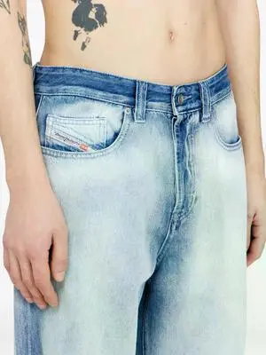 DIESEL® 2001 D-macro Straight Jeans