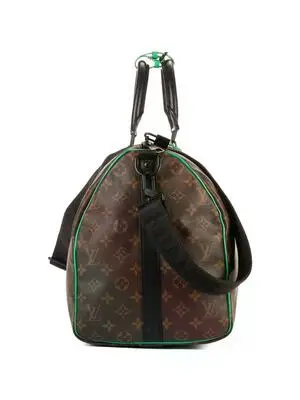 LOUIS VUITTON Keepall Bandoulière Monogram Holdall