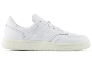 NEW BALANCE T500in Sneakers - White/reflection
