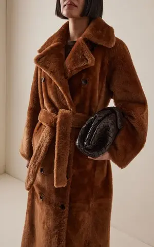BY MALENE BIRGER Hally Reversible Shearling Coat - Brown