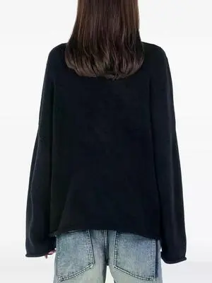 PROTÉMOA Buttoned-shoulder Sweater