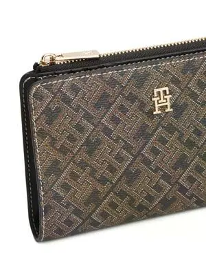 Tommy Hilfiger Monogram Zip Wallet
