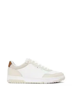 Tommy Hilfiger Logo Sneakers - White