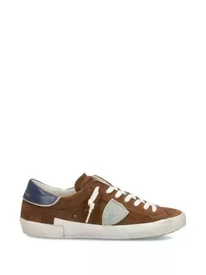 Philippe Model Prsx Shield-shape-appliqué Sneakers - Brown