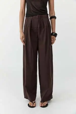 ST AGNI Relaxed Pleat Pants