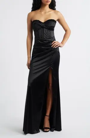 EMERALD SUNDAE Ruched Corset Strapless Gown - Black
