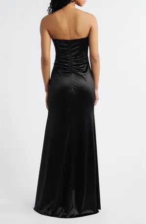 EMERALD SUNDAE Ruched Corset Strapless Gown - Black