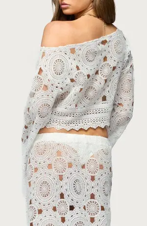 EDIKTED Milana One-shoulder Lace Crop Top
