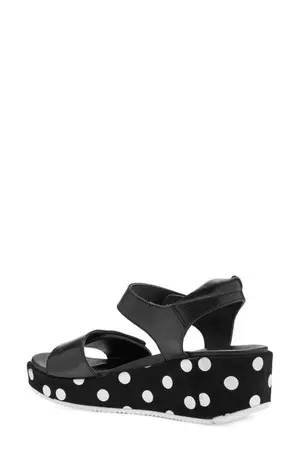 ARA Rosepetal Platform Wedge Sandal - Black/black/cream