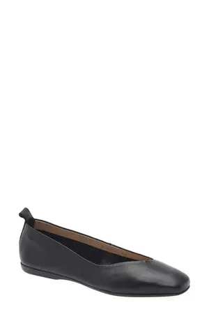 WONDERS Square Toe Ballet Flat - Sauvage Black